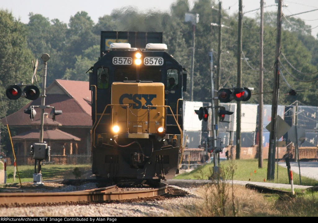 CSX SD50-2 8576 crosses Senoia Road